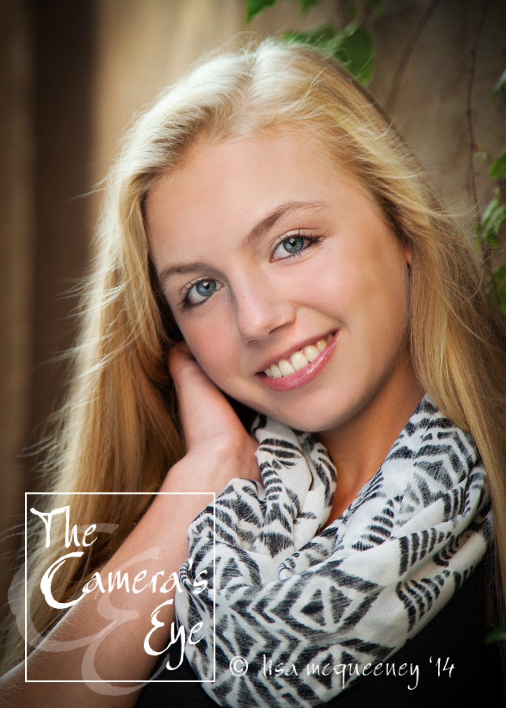Choosing A Yearbook Photo at The Camera’s Eye | The Camera's Eye Studio